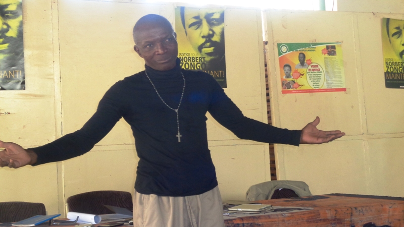 Pasteur Boglo, prédicateur : "Blaise Compaoré est un prisonnier de la ...